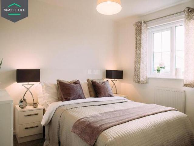 3 bedroom semi detached house for rent in James Mill Way, Wolverhampton, WV2