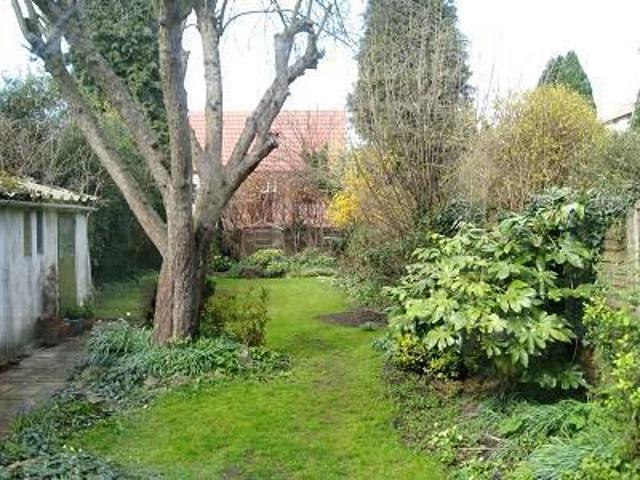 3 bedroom semi detached house for rent in Jack Straws Lane, Headington, OX3