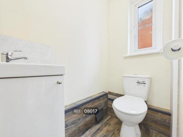 3 bedroom semi detached house for rent in Jellings Place, Peterborough, PE1 3AP, PE1