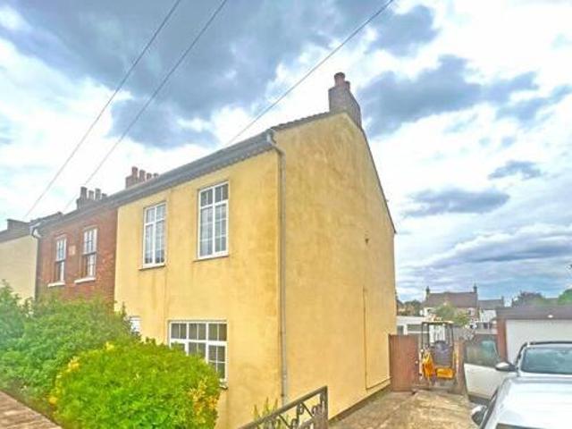 3 Bedroom Semi detached House For Rent In Kempston