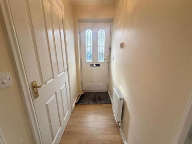 3 bedroom semi detached house for rent in Kendal Road, The Venue, L33