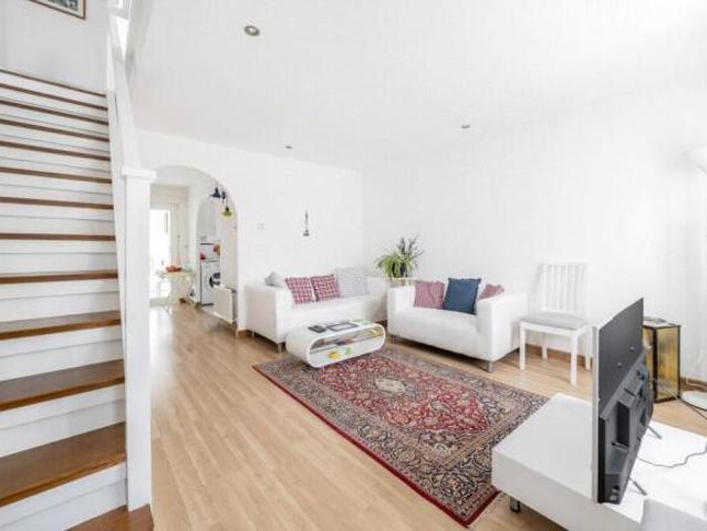 3 bedroom semi detached house for rent in Kerry Close, Shaw, Swindon, Wiltshire, SN5