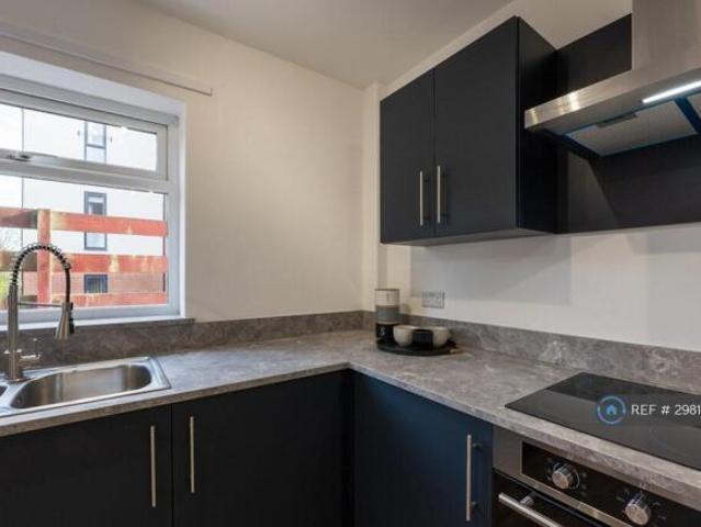 3 bedroom semi detached house for rent in Kirkwood Drive, Newcastle Upon Tyne, NE3