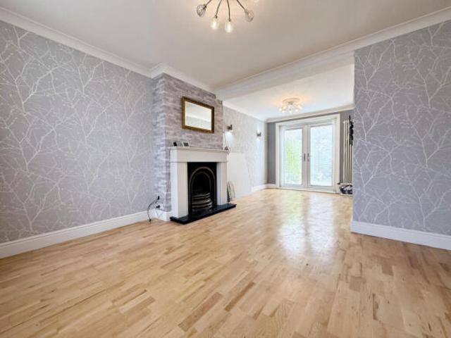 3 bedroom semi detached house for rent in Lady Margaret Road, Southall, UB1
