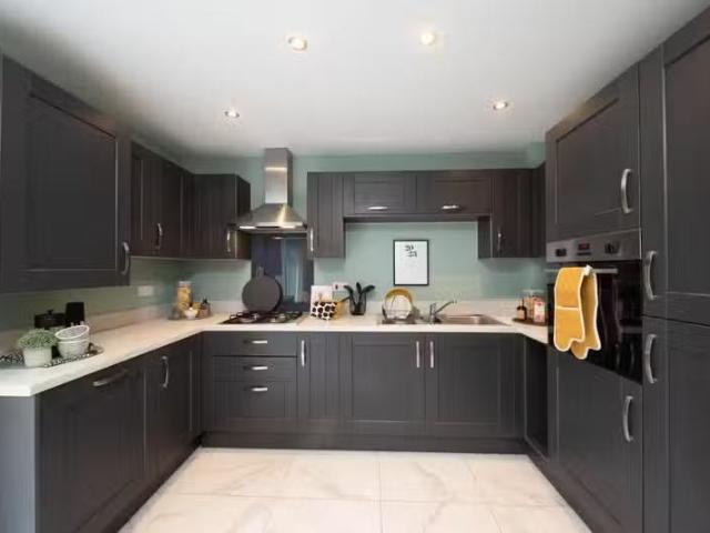 3 bedroom semi detached house for rent in Lark's Place, Kennet.