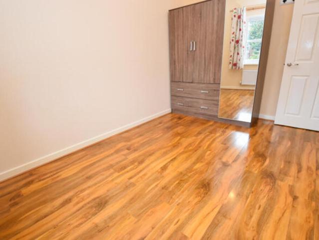 3 bedroom semi detached house for rent in Lemon Tree Grove, Urmston, M41 9GB, M41
