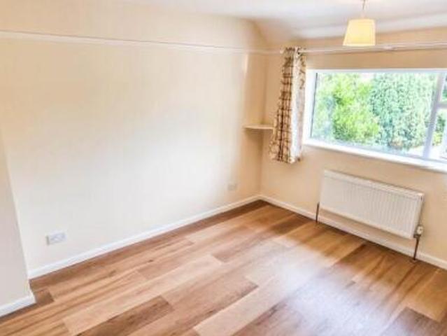 3 bedroom semi detached house for rent in Lents Way, Cambridge, CB4