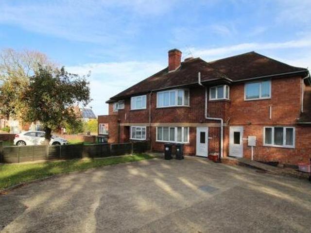 3 Bedroom Semi detached House For Rent In Leamington Spa, Warwickshire