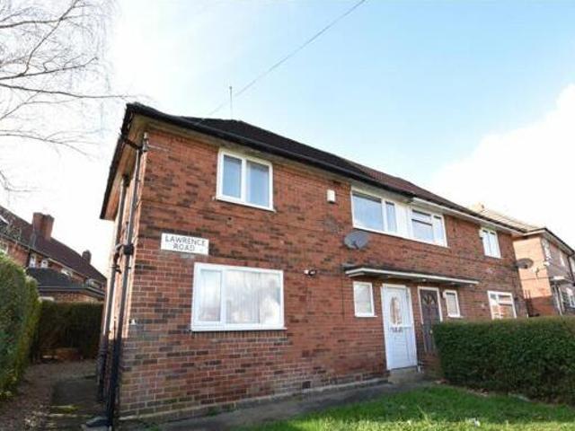3 Bedroom Semi detached House For Rent In Leeds