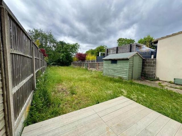 3 bedroom semi detached house for rent in Lion Road, Bexleyheath, DA6
