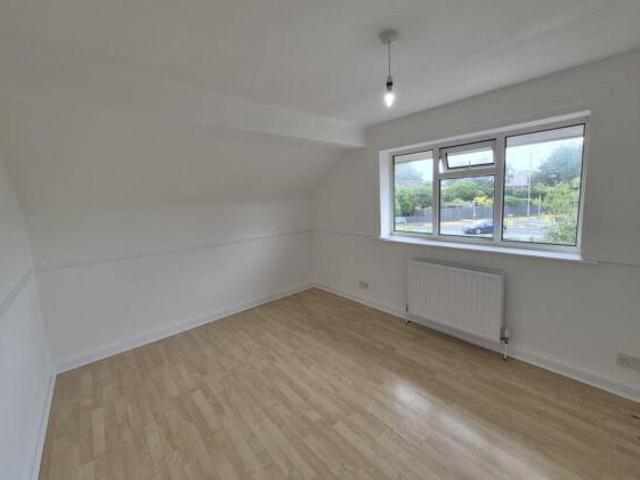 3 bedroom semi detached house for rent in Liverpool Road South, Liverpool, L31 7DH, L31