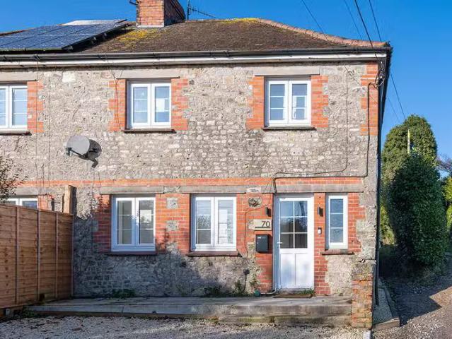 3 bedroom semi detached house for rent in Longbridge Deverill.