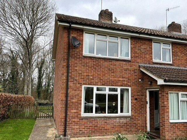 3 Bedroom Semi detached House For Rent In Lockerley, Romsey
