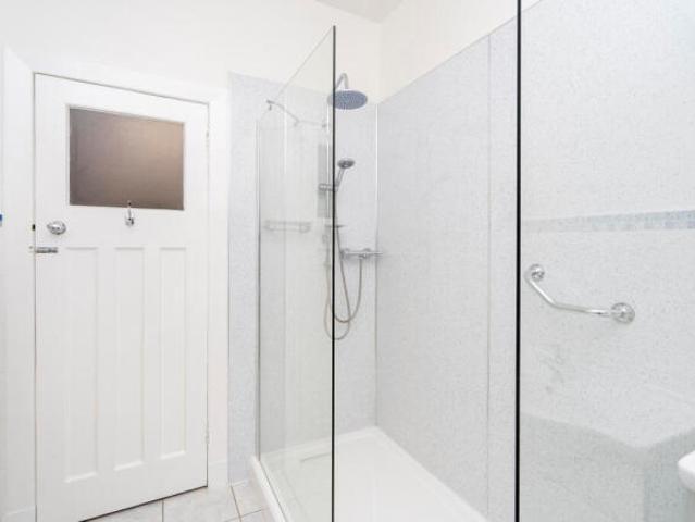 3 bedroom semi detached house for rent in Lockharton Avenue, Edinburgh, EH14