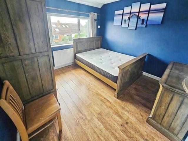 3 bedroom semi detached house for rent in Lowther Drive, Swillington, Leeds, LS26
