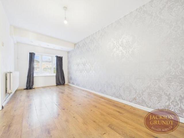 3 bedroom semi detached house for rent in Lowlands Close, Rectory Farm, NN3 5EP, NN3