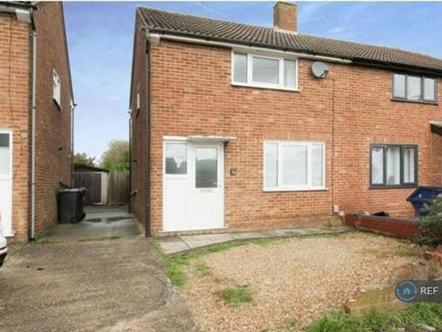 3 Bedroom Semi detached House For Rent In Luton