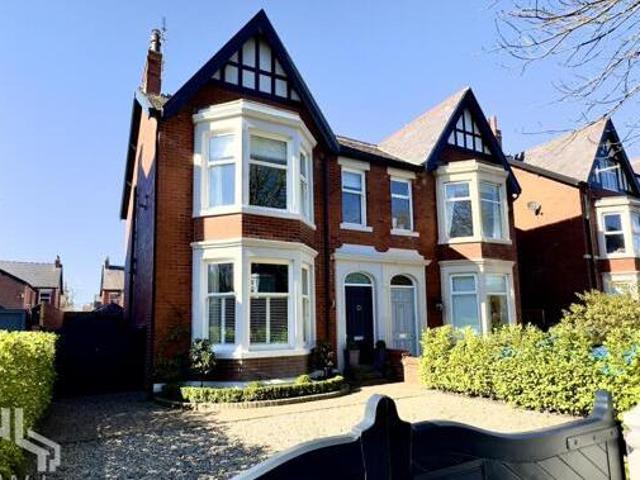 3 Bedroom Semi detached House For Rent In Lytham St Annes