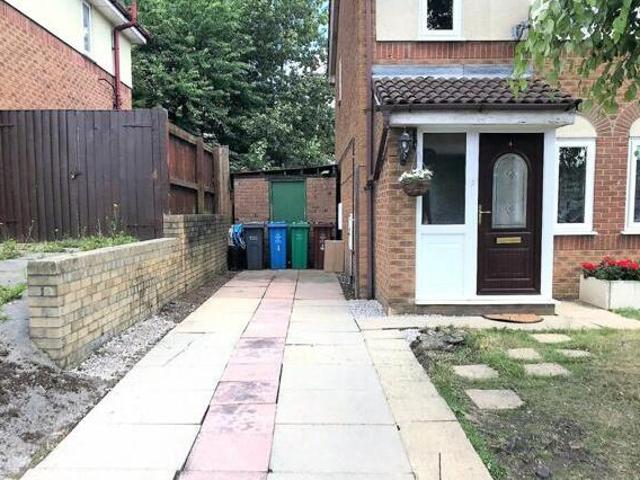 3 Bedroom Semi detached House For Rent In Manchester