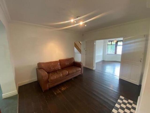 3 bedroom semi detached house for rent in Manley Road, Manchester, M21