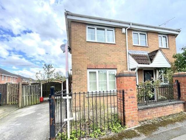 3 Bedroom Semi detached House For Rent In Manor, Sheffield