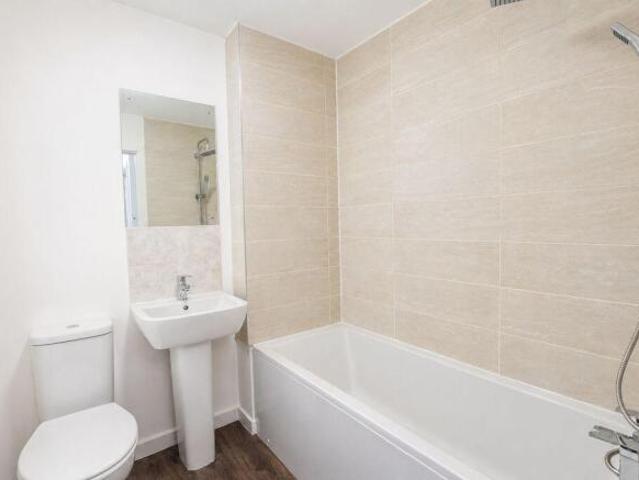 3 bedroom semi detached house for rent in Macgrory Drive, Maidstone, ME14