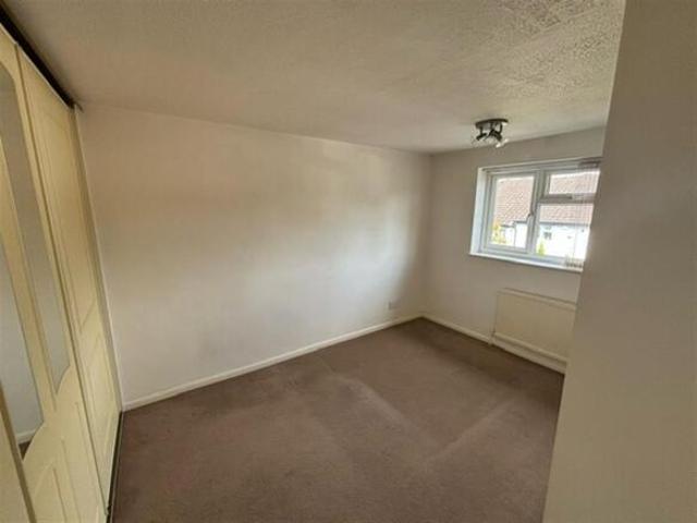 3 bedroom semi detached house for rent in Malham Way, Oadby, LE2