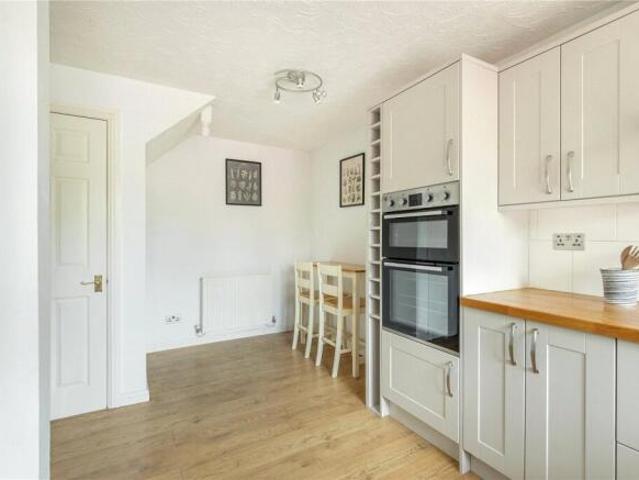 3 bedroom semi detached house for rent in Mariners Way, Cambridge, Cambridgeshire, CB4