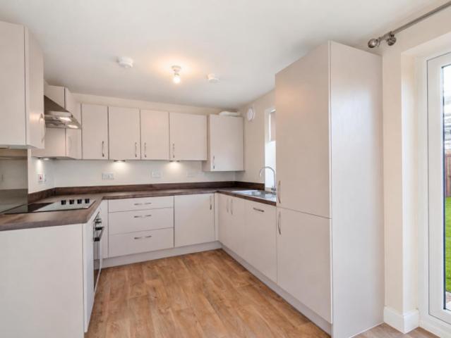 3 bedroom semi detached house for rent in Meadow Hill, Throckley, NE15