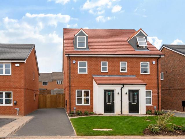 3 bedroom semi detached house for rent in Meggitt Avenue, Whitmore Place, Coventry, CV6