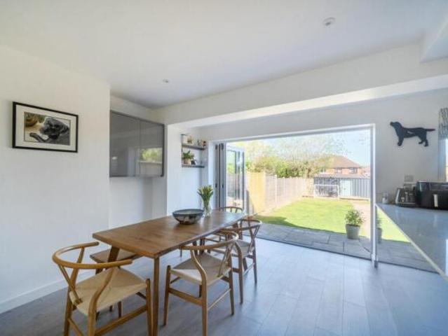 3 bedroom semi detached house for rent in Merton Road, Southampton, Hampshire, SO17