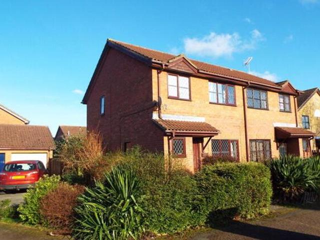 3 Bedroom Semi detached House For Rent In Milton