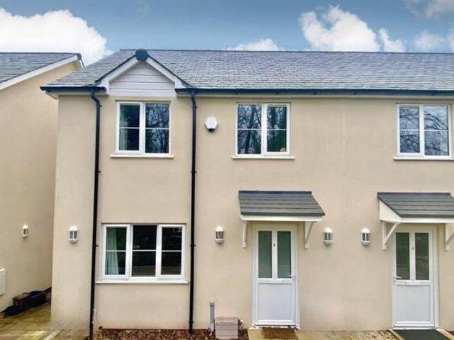 3 Bedroom Semi detached House For Rent In Mill Lane