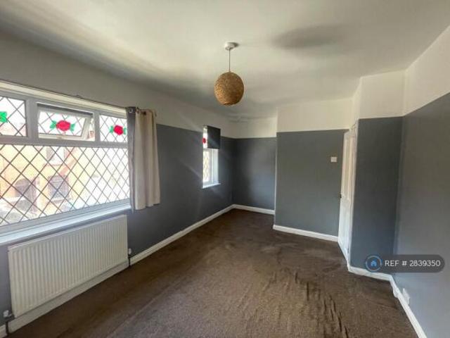 3 bedroom semi detached house for rent in Miriam St, Manchester, M35