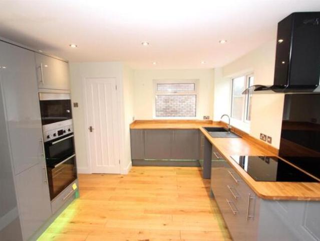 3 bedroom semi detached house for rent in Netton Close, Plymstock, Plymouth, Devon, PL9 8UL, PL9
