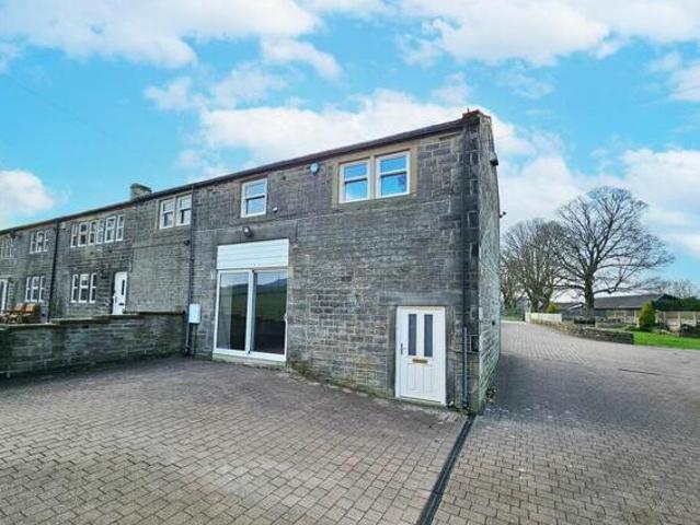 3 Bedroom Semi detached House For Rent In New Mill