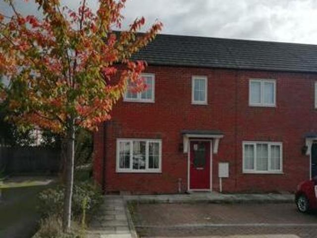 3 Bedroom Semi detached House For Rent In Newark