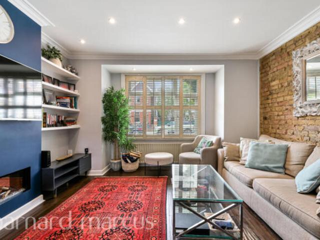 3 bedroom semi detached house for rent in Niton Road, RICHMOND, TW9
