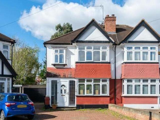 3 Bedroom Semi detached House For Rent In North Wembley, Wembley