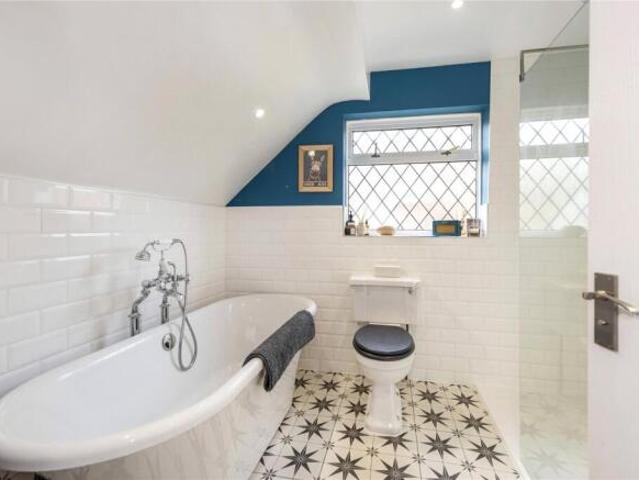 3 bedroom semi detached house for rent in North Street, Cowden, Kent, TN8