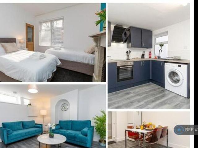 3 Bedroom Semi detached House For Rent In Northampton