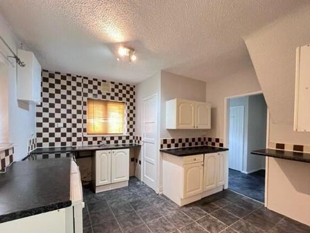 3 Bedroom Semi detached House For Rent In Norton