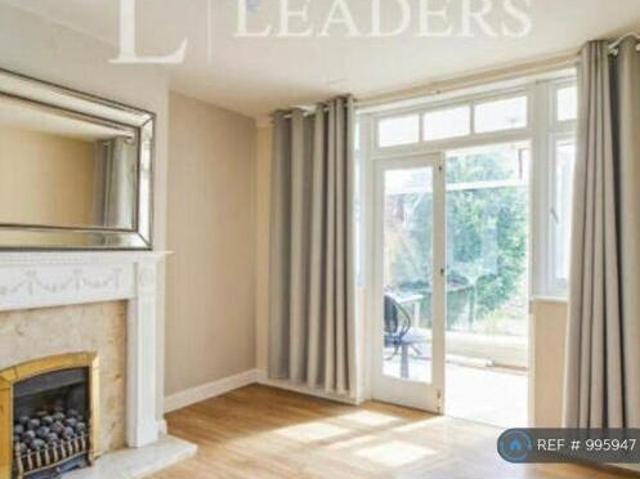 3 Bedroom Semi detached House For Rent In Nottingham