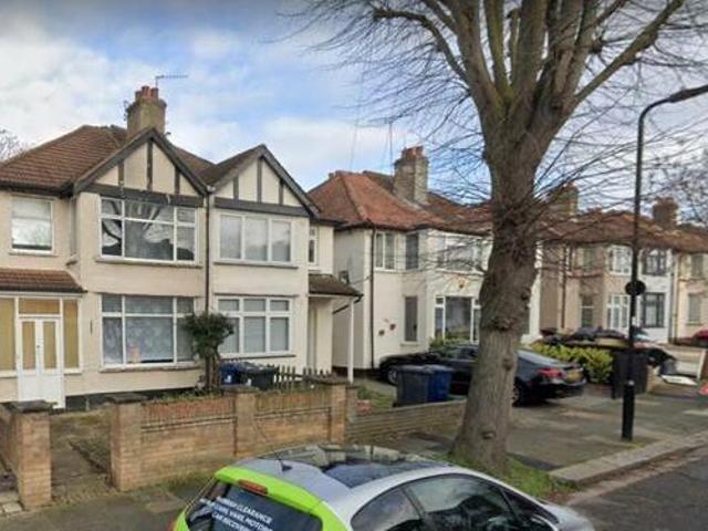 3 Bedroom Semi detached House For Rent In Null