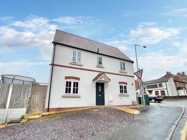 3 Bedroom Semi detached House For Rent In Oakengates, Telford