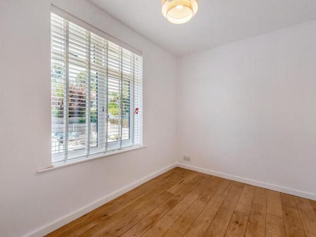 3 bedroom semi detached house for rent in Oglander Road, Winchester, SO23
