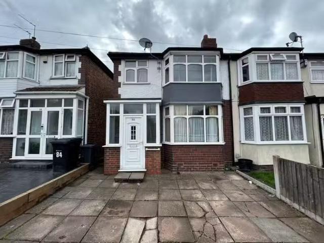 3 bedroom semi detached house for rent in Old Bromford Lane, B.