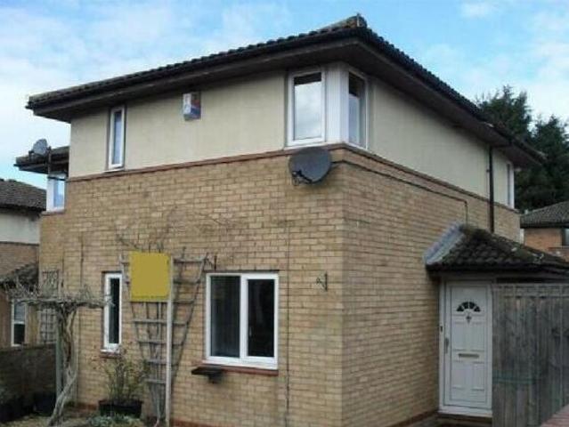 3 Bedroom Semi detached House For Rent In Oldbrook