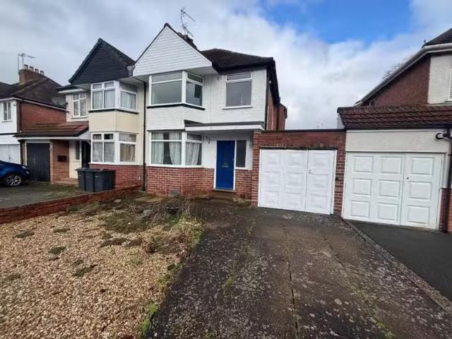 3 bedroom semi detached house for rent in Osmaston Road, Birmi.