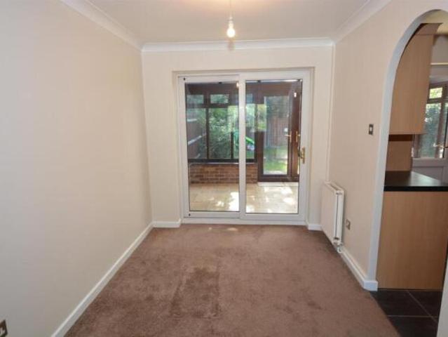 3 bedroom semi detached house for rent in Osprey Close, Wanstead, E11